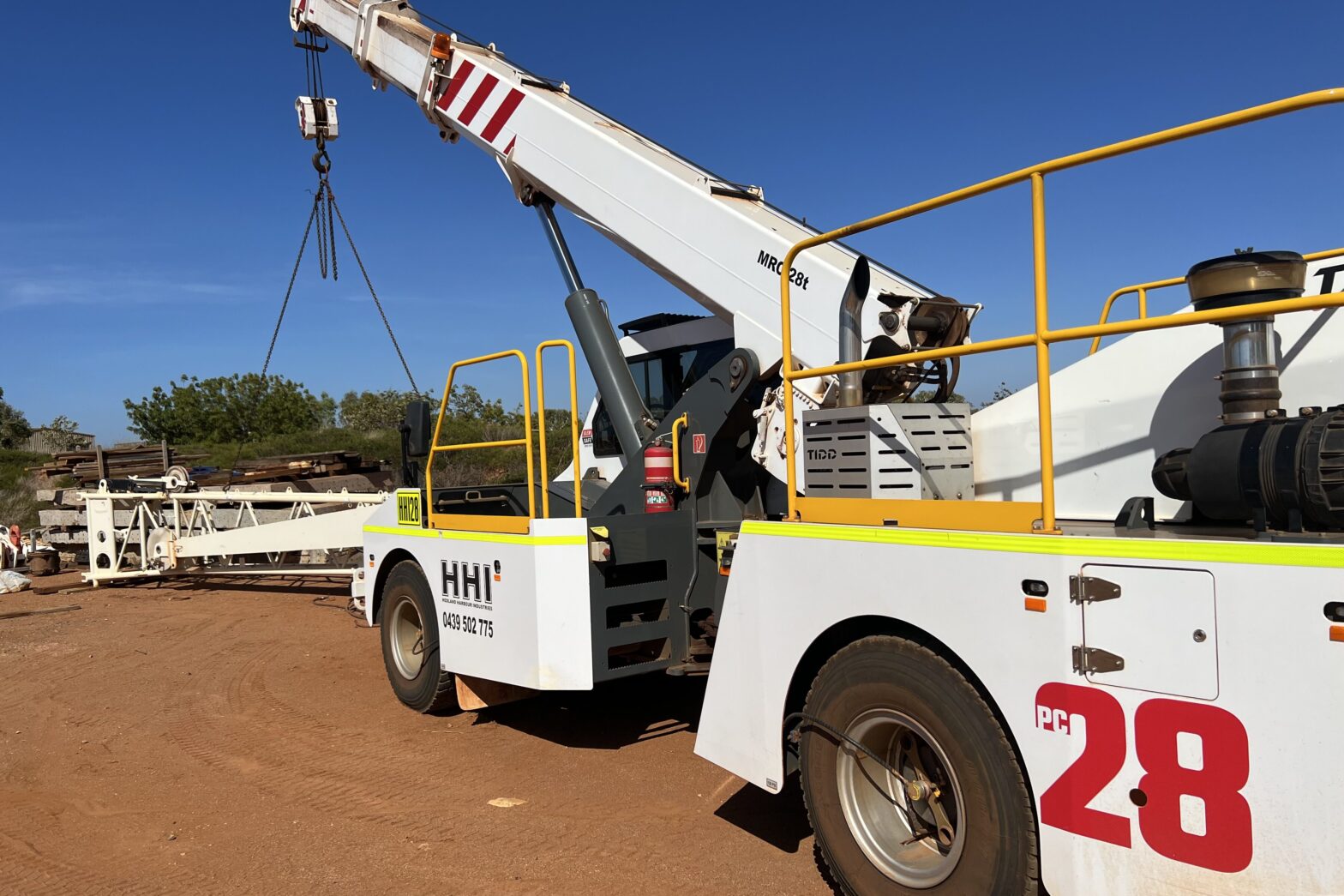 Crane Hire - HHI - Crane Hire Pilbara